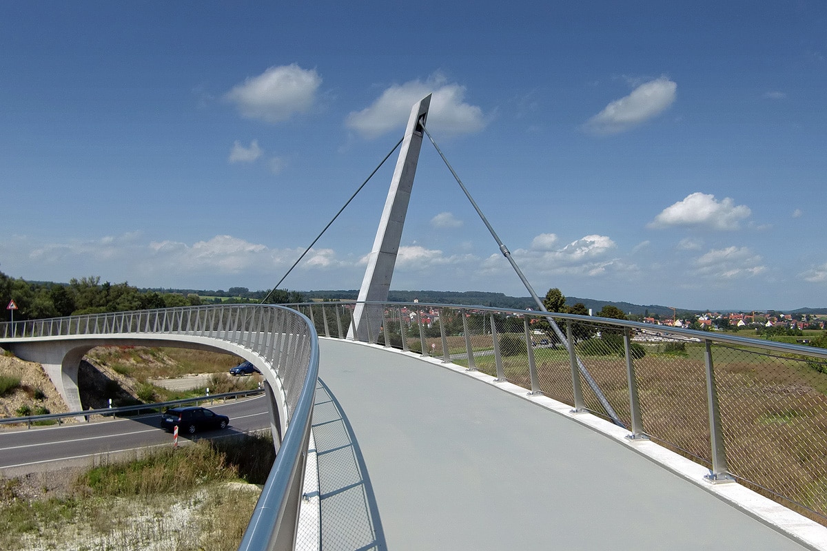 Pedestrian and Cycle Bridge Tuebingen – Peter und Lochner Ingenieure